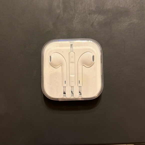 Apple | Headphones | Apple Earpods | Poshmark